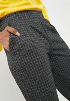 Daria pants - Dark grey melange Pieces Trousers | Superbalist.com