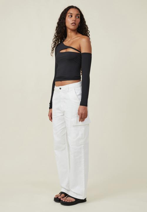 Cody cut out long sleeve top - black