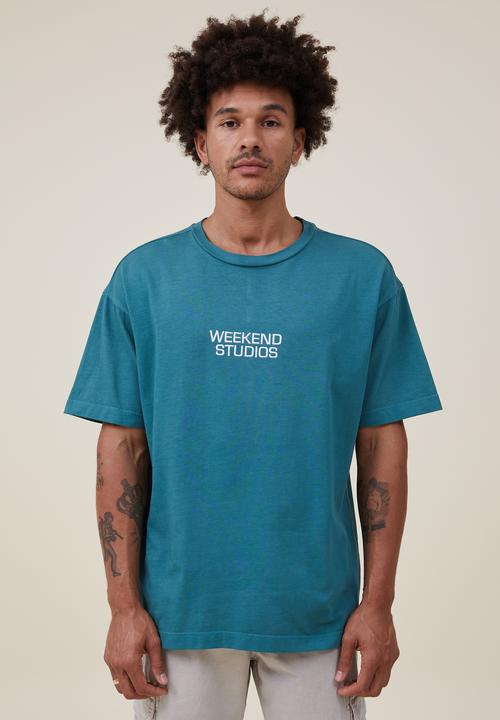 Heavy weight T-Shirt - deep sea teal contrast/weekend studio stack