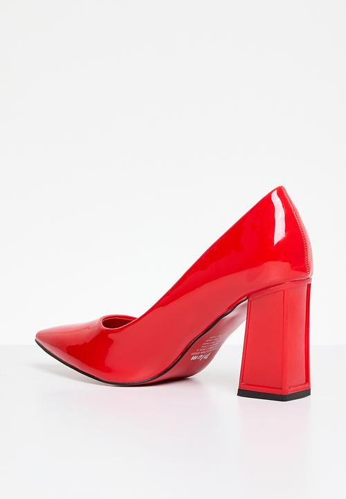 Madeleine block heel court - red