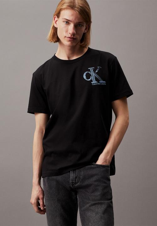 Meta Monogram Tee - Ck Black