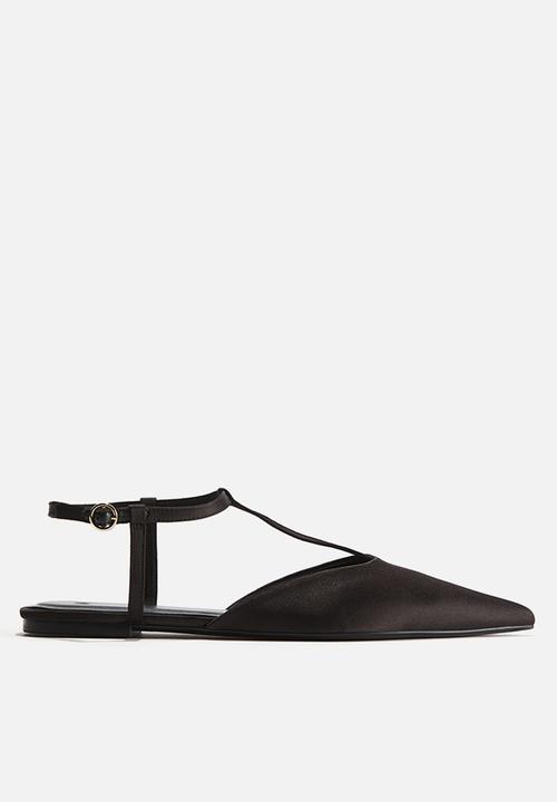 Pointed satin sandals - black - 1274471001