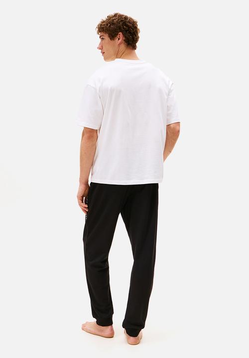 Ss Tee Cont. Logo - Th Optic White
