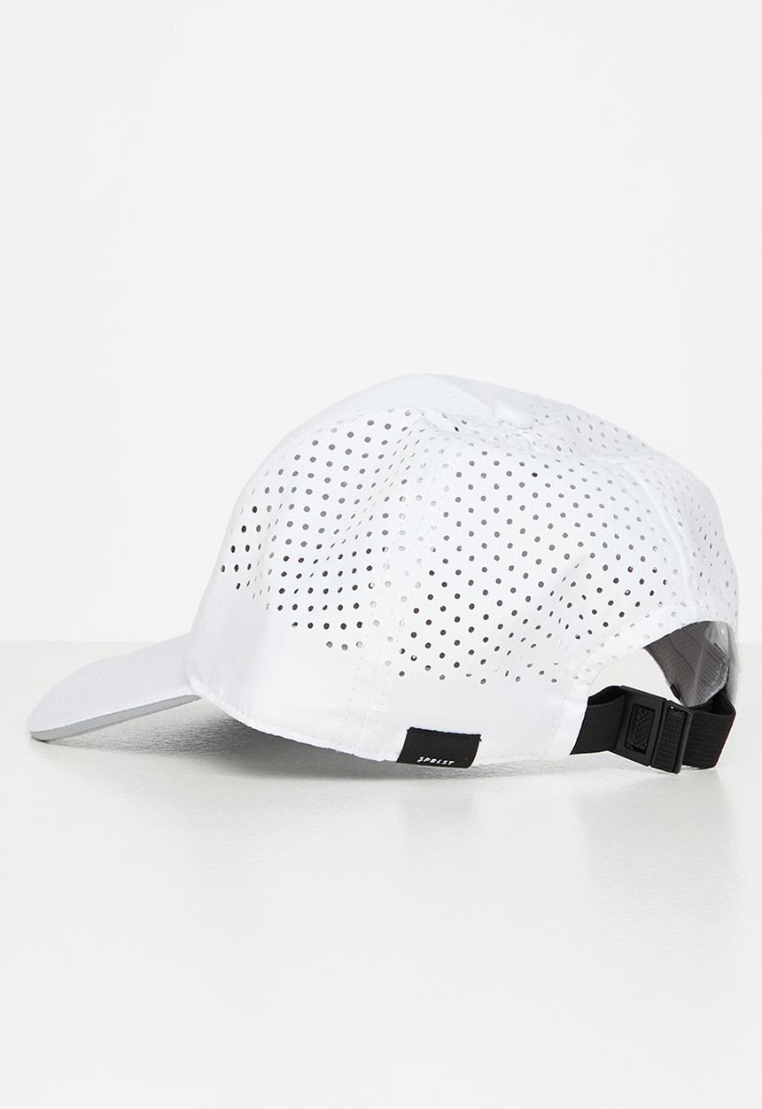 Tevia peak cap - white