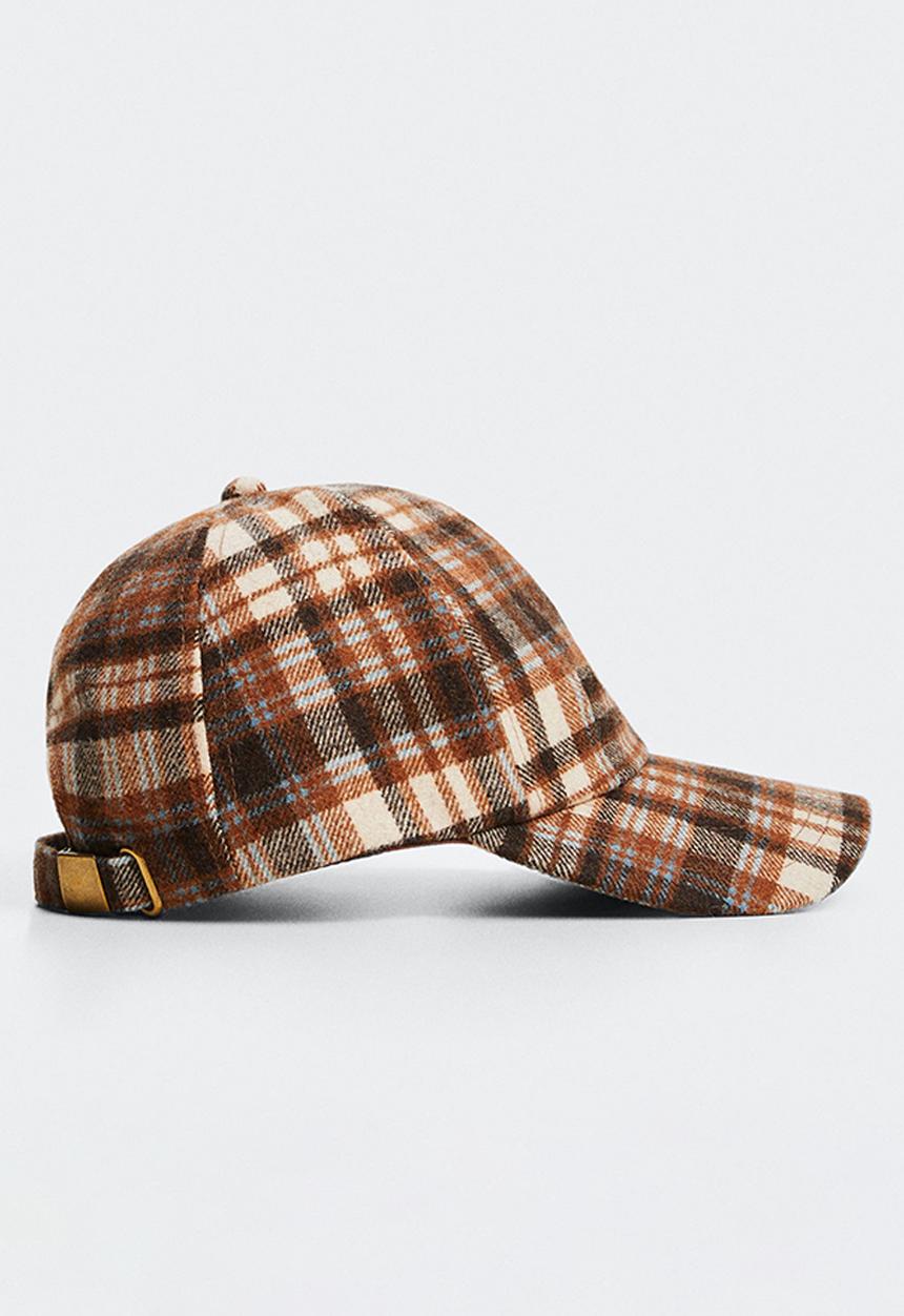Cap cece 37024016-32-chocolate