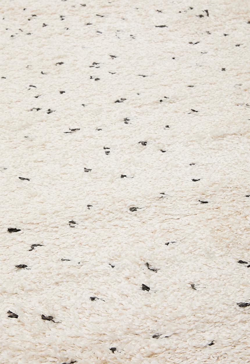 Shaggy Rug Spot - Natural