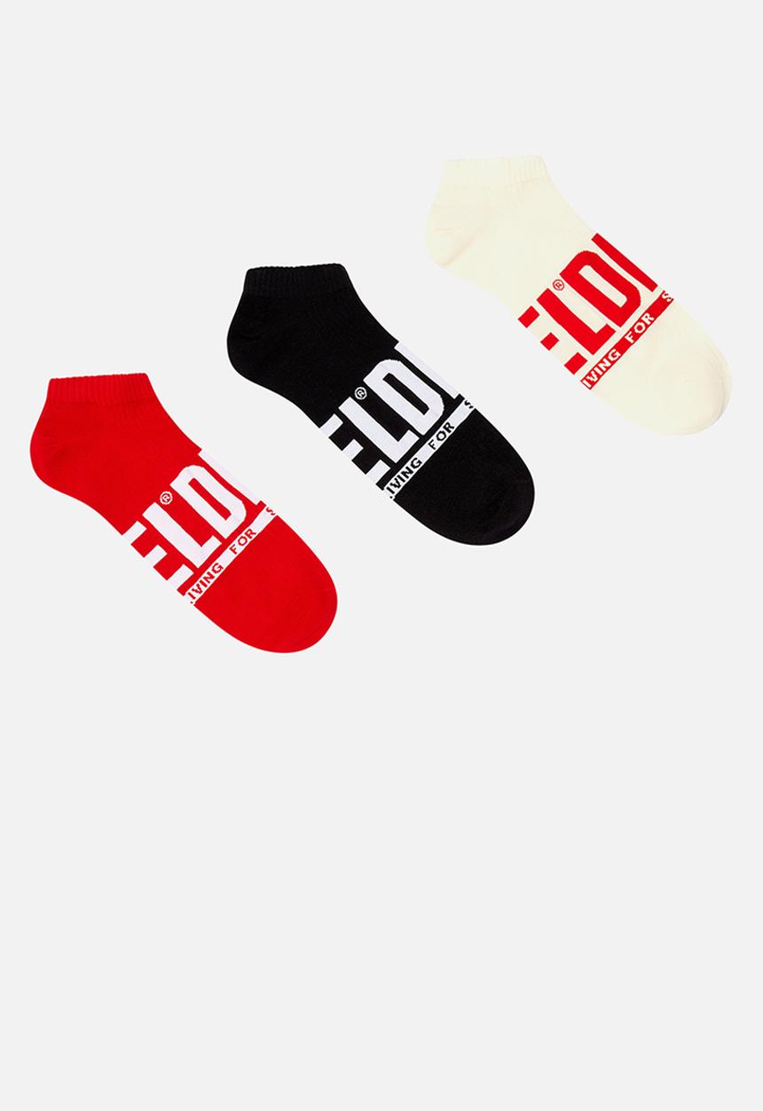 Skm-gost-threepack - red, black and white