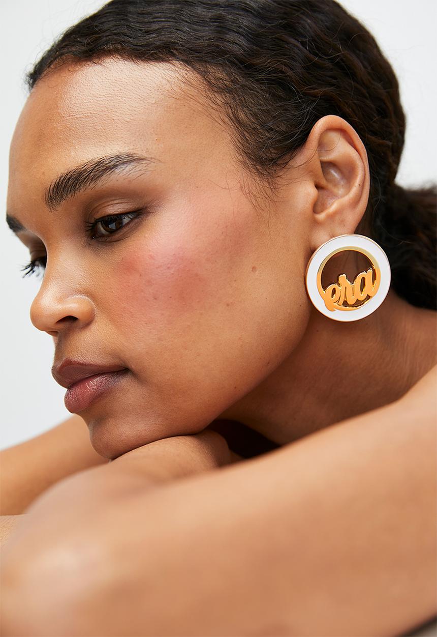 Diva Earrings - White / gold