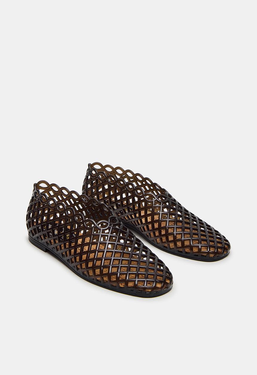 Grove pump - black