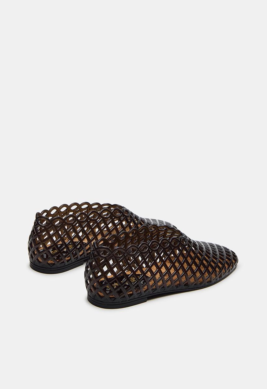 Grove pump - black