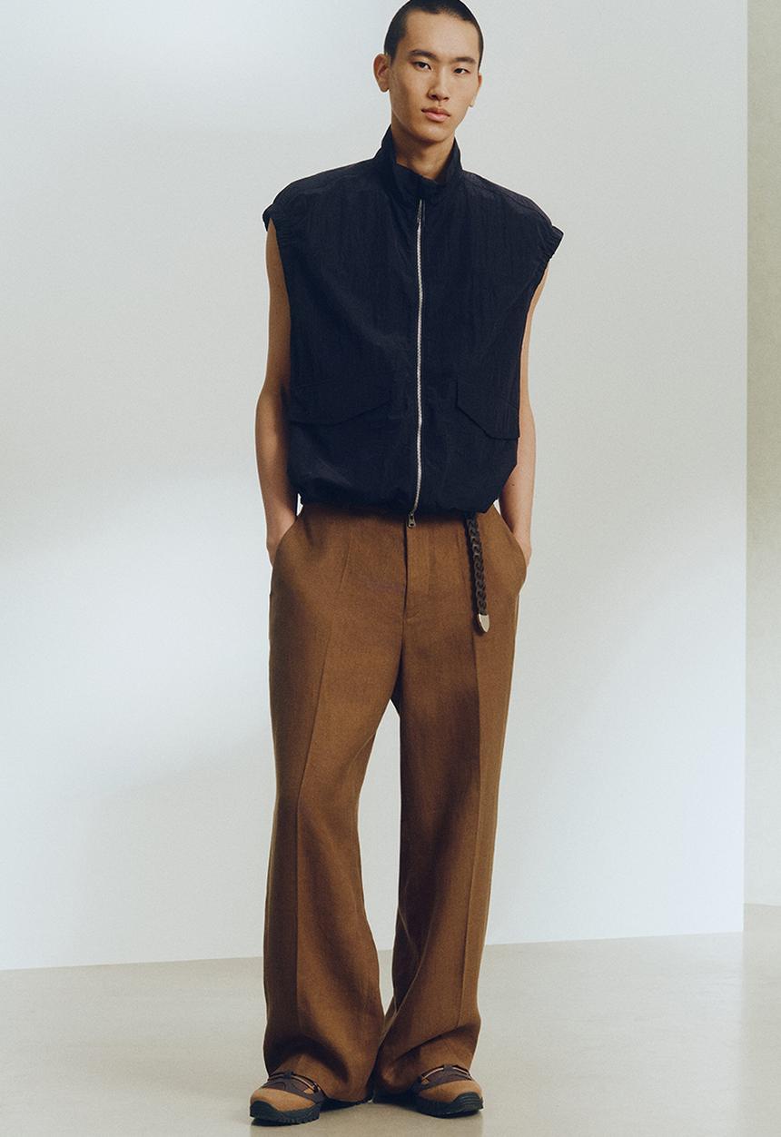 H&M Atelier: Loose fit linen trousers - brown - 1321681001