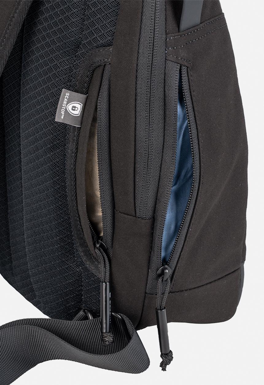Explorer Pro Chest Bag - Black