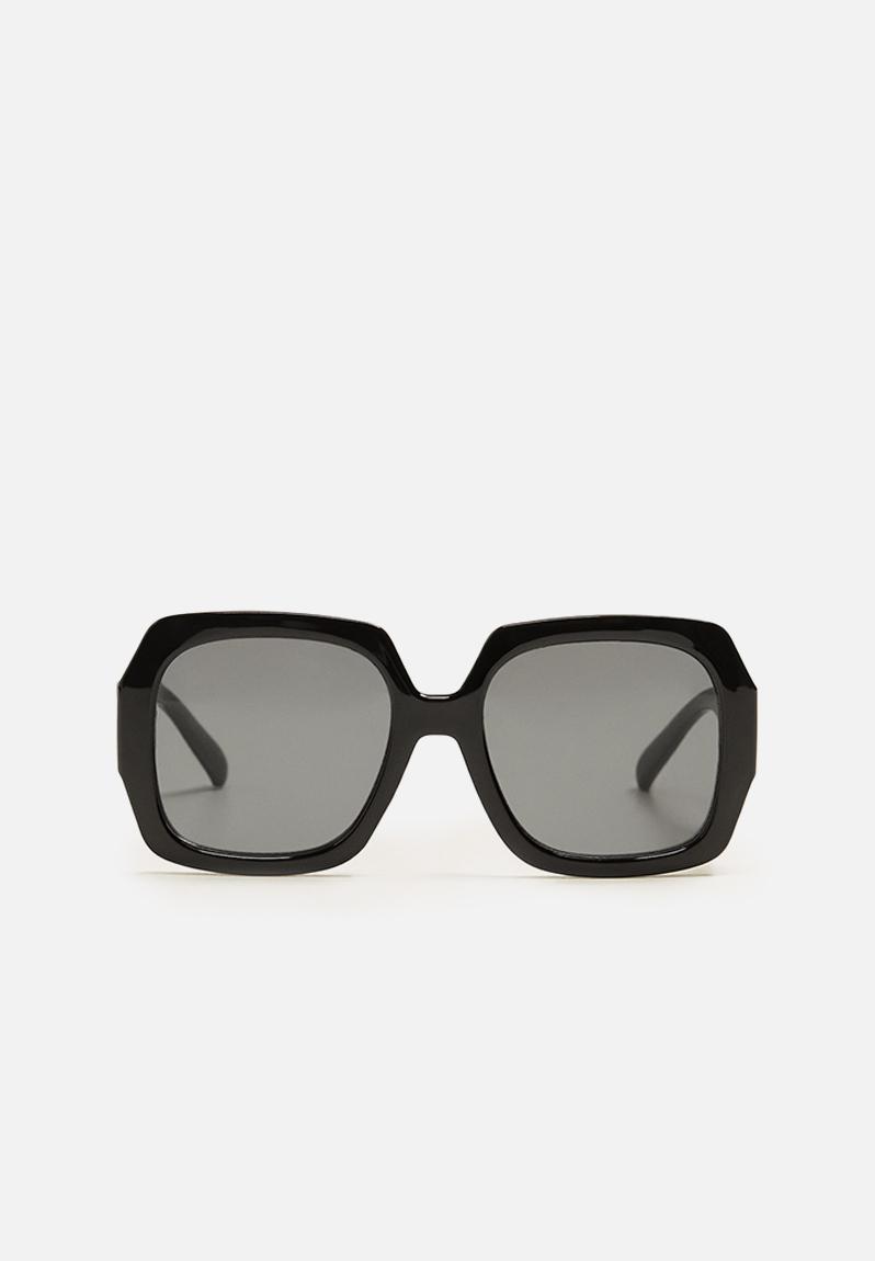 Diagonal sunglasses - black MANGO Eyewear | Superbalist.com