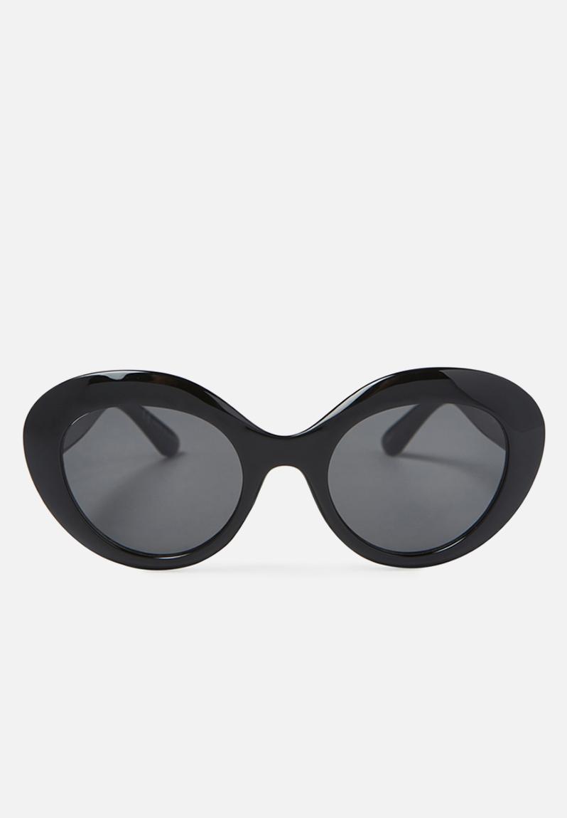 Paris Oval Cat Eye Sunglasses Blackmono Cotton On Eyewear