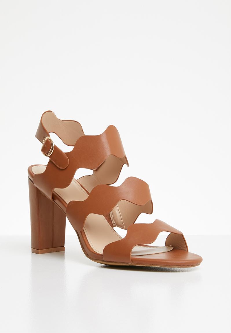 Laser cut heel - tan