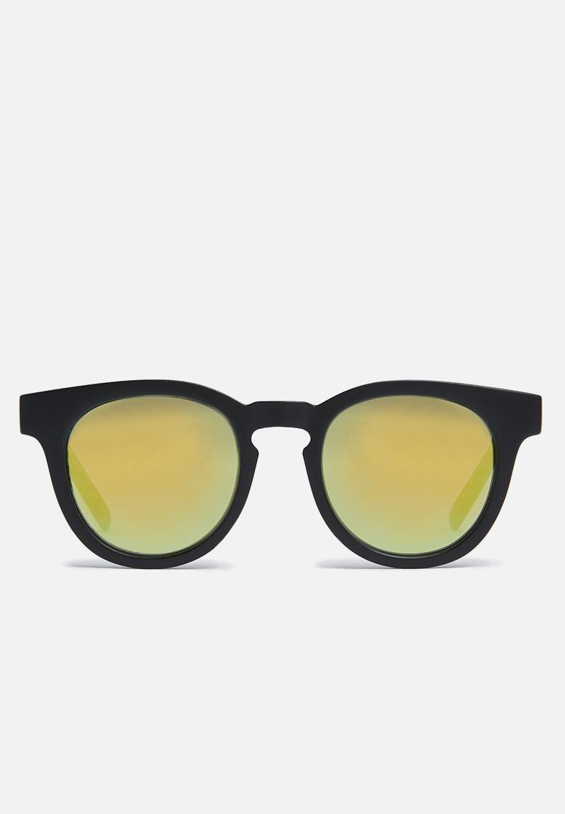 Wellborn 11 shades 23Y sunglasses - yellow Vans Eyewear | Superbalist.com