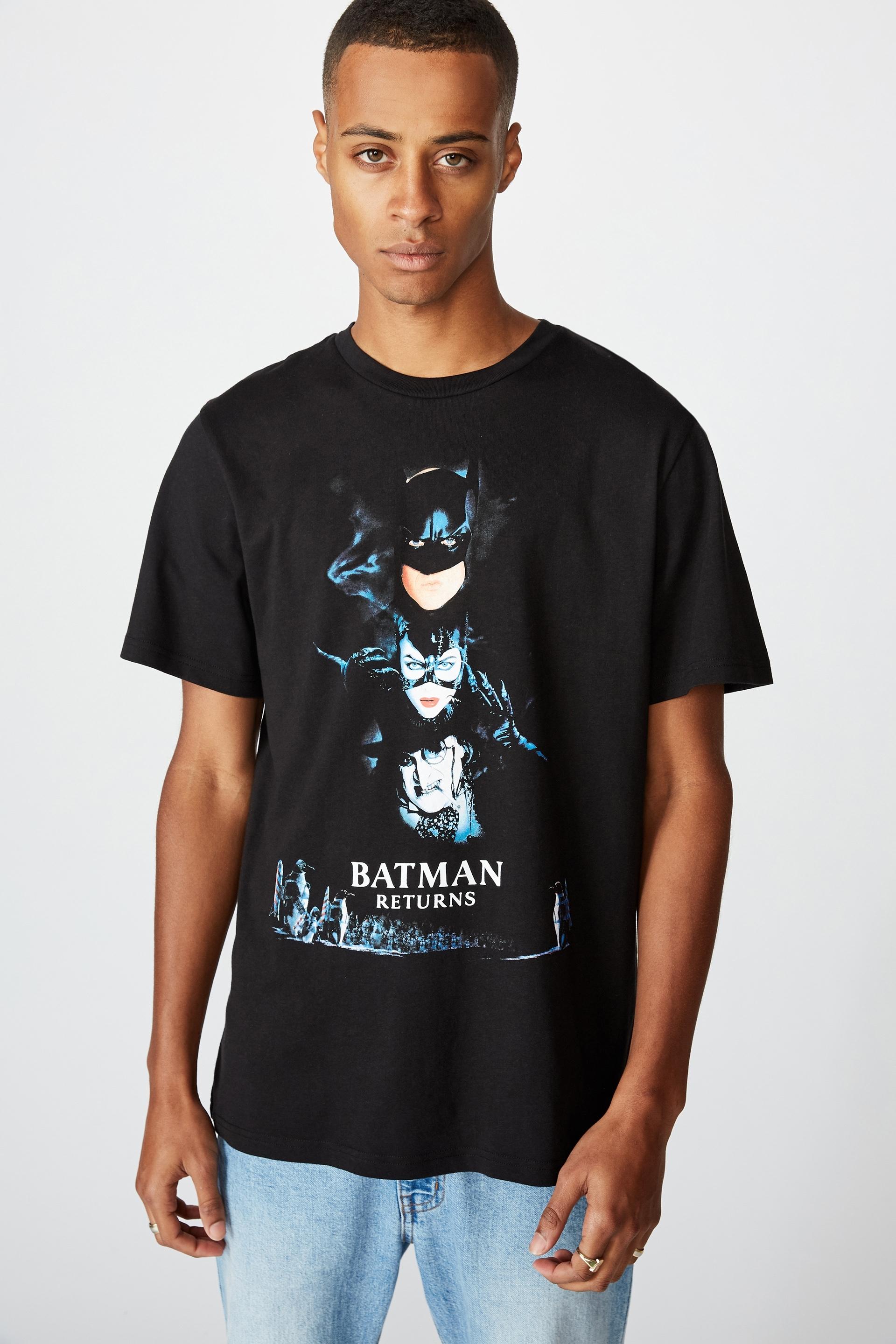 Batman returns tbar collab movie and tv t-shirt - black