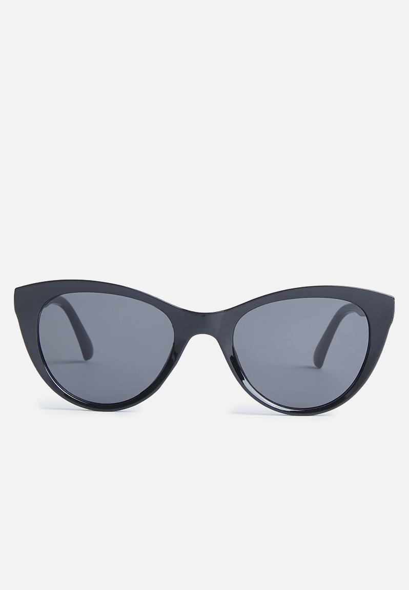 Kayla cateye sunglasses - black