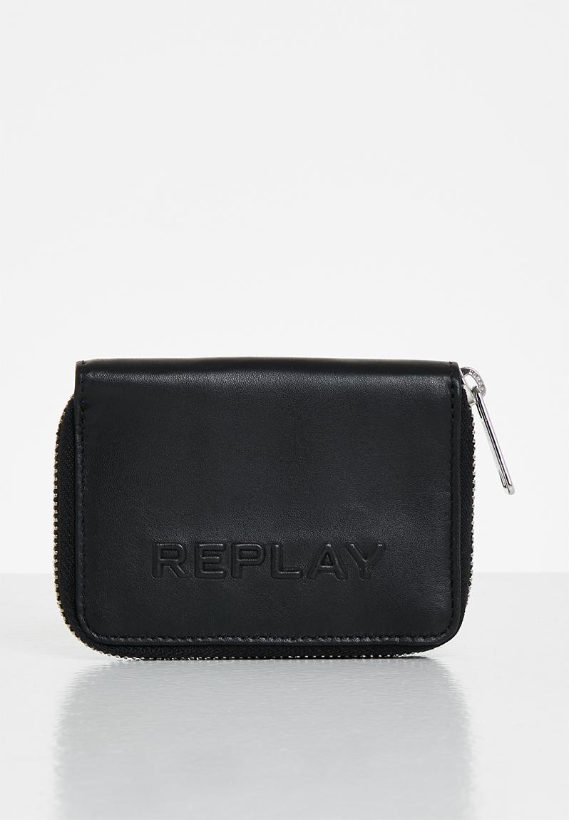 Embossed wallet 2 - black