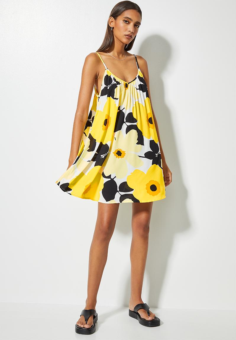 Mini trapeze dress - large simple floral Superbalist Casual ...