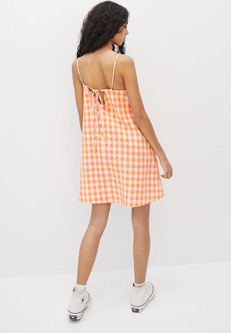 Tie back shift mini - orange check