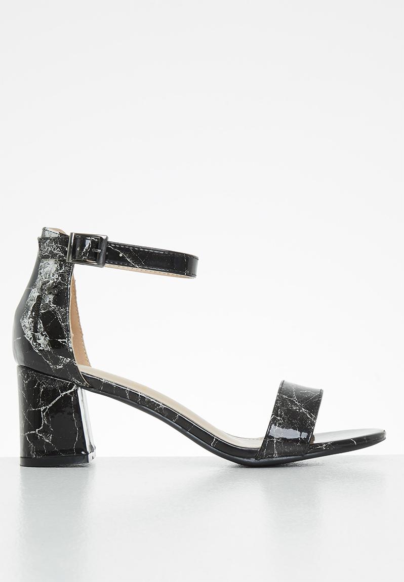 Graphite 1 ankle tie block heel - black