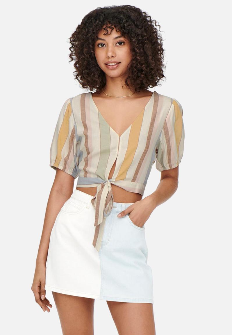 Tine short sleeve knot top - cashmere blue ONLY T-Shirts, Vests & Camis ...