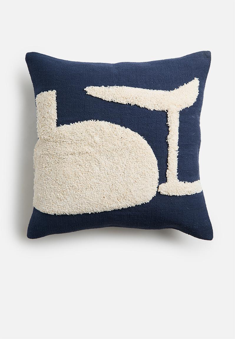 Lulama Wolf tufted cushion cover - Communion