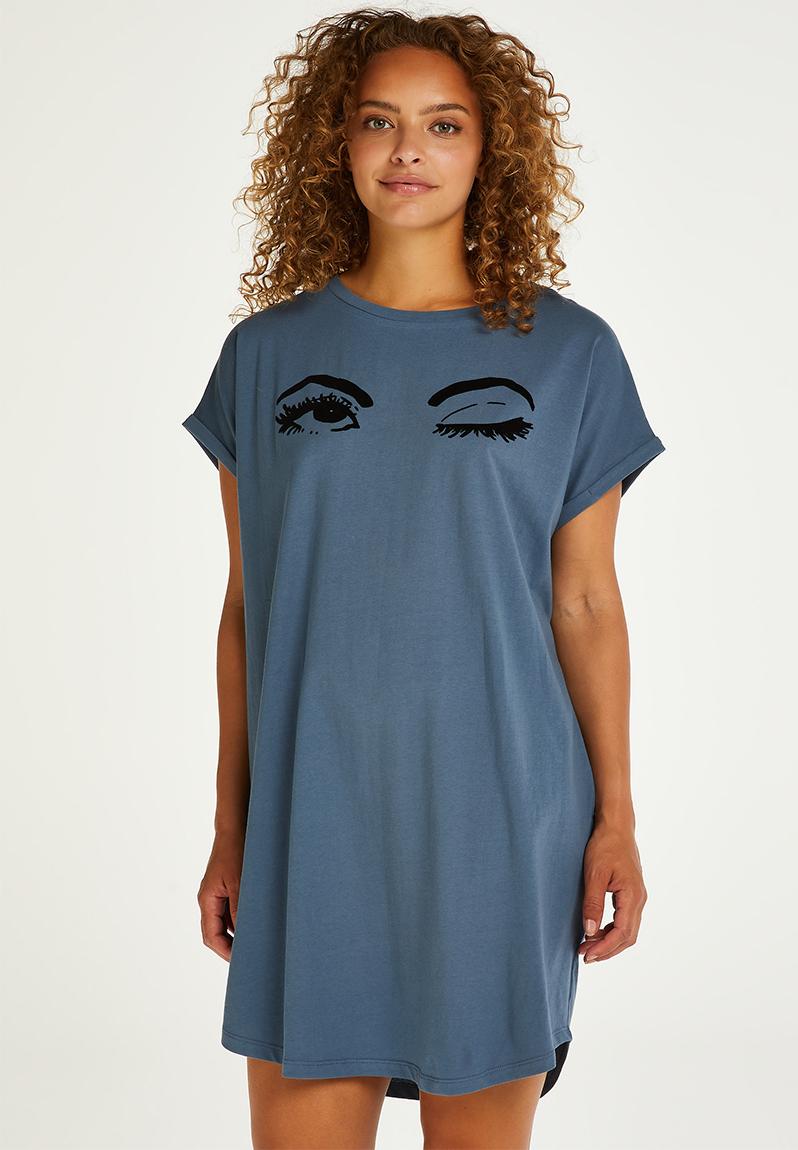 Nightie caps r-neck - china blue