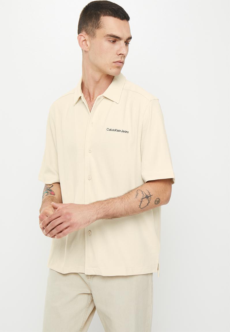 Institutional knitted ss shirt - Eggshell