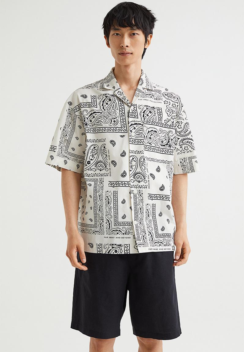 Oversized fit patterned resort shirt - white/paisley-patterned H&M ...