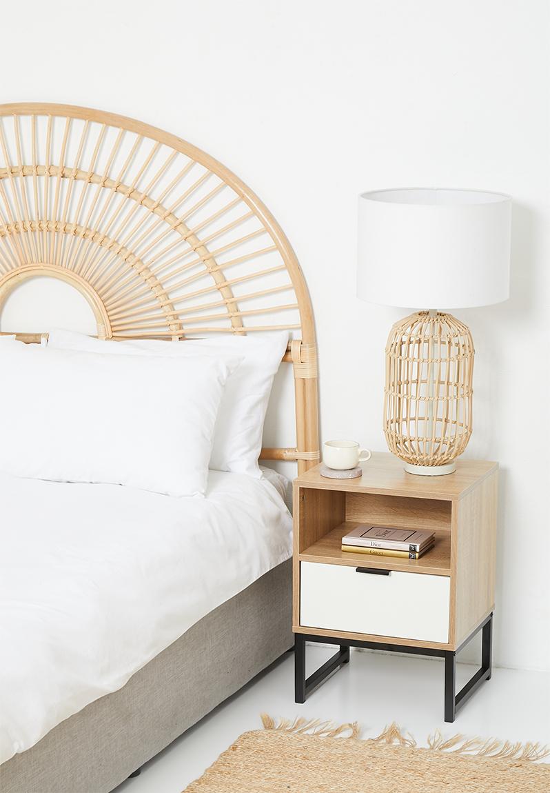 Arlo bedside table - white