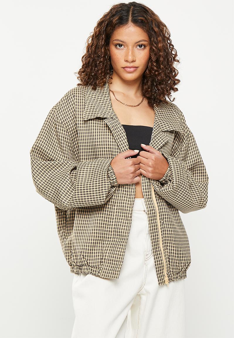 Collared check button up jacket - brown & black