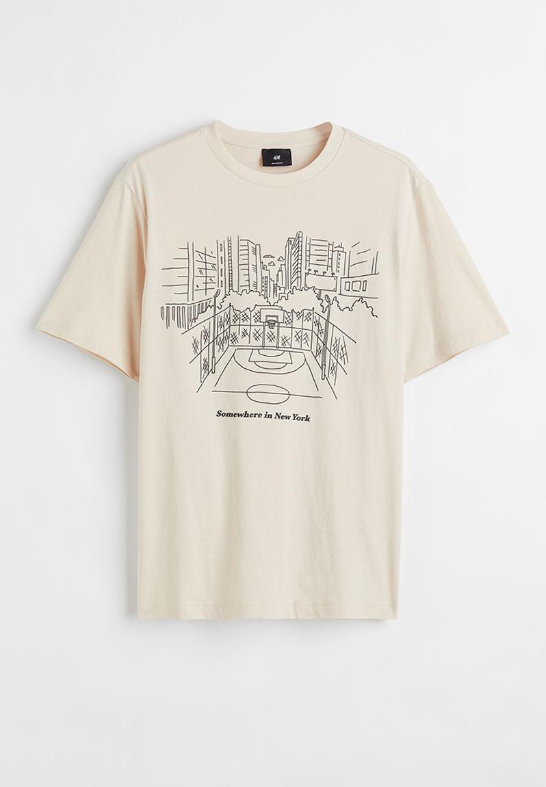 Regular fit printed t-shirt - light beige/basketball court - 0684021177 ...