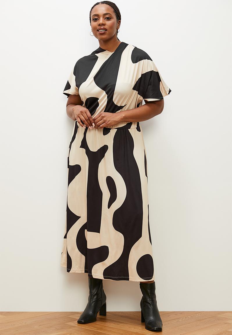 Extend sleeve fit and flare midi dress - abstract
