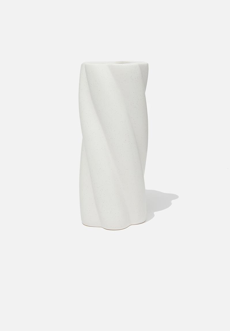 Mystic minded vase - white speckled daisy twist