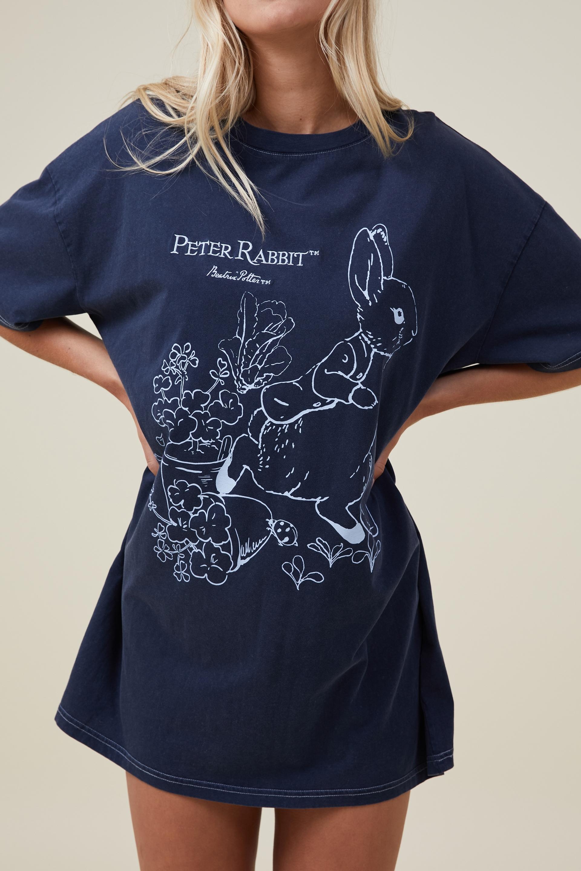 90s T-Shirt nightie - lcn peter rabbit & navy peter rabbit outline ...