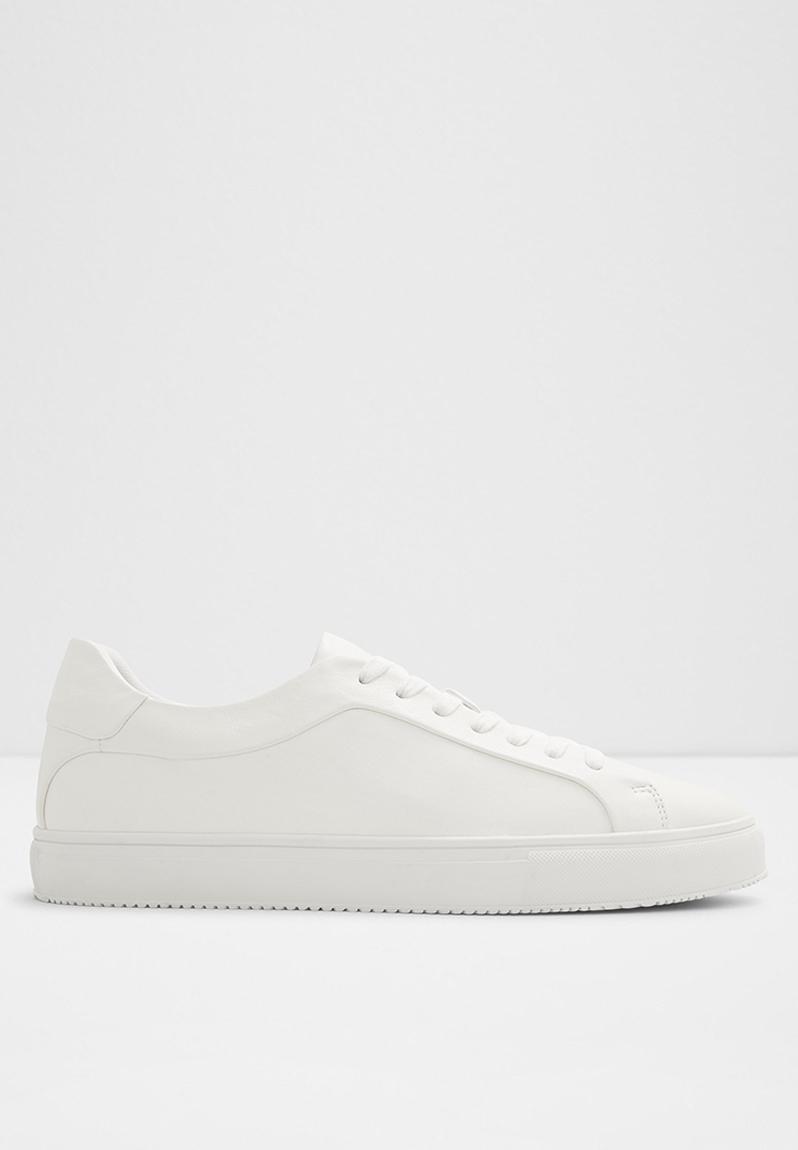 Cobi-white
