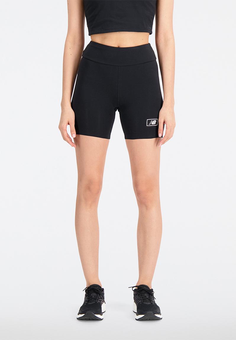 Nb essentials fitted short - black