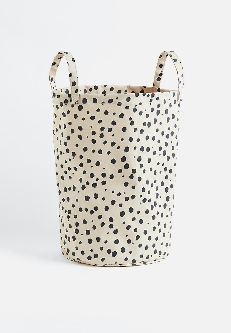 Printed storage basket - light beige/spotted - 0887421016 H&M Storage ...