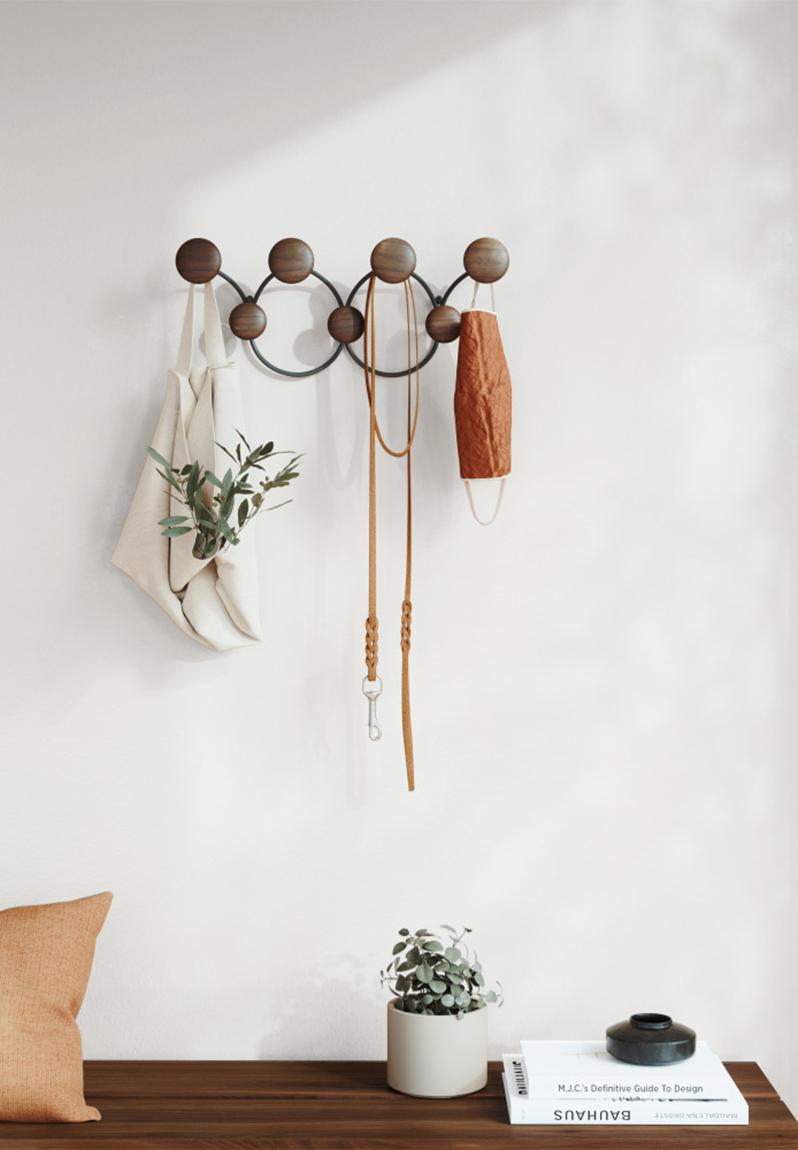Dotsy 7 hook - black & walnut