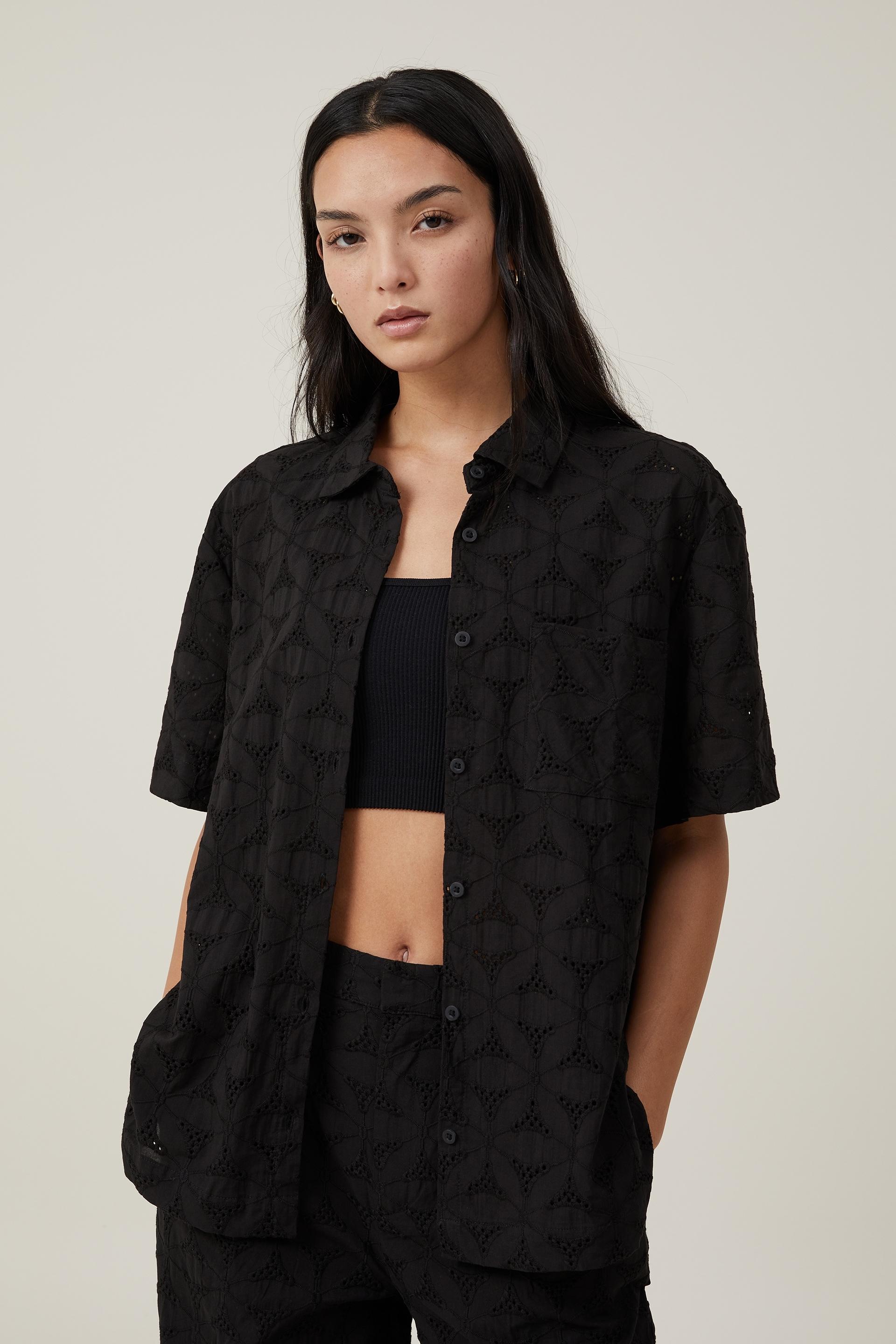 Luna Shirt-Black
