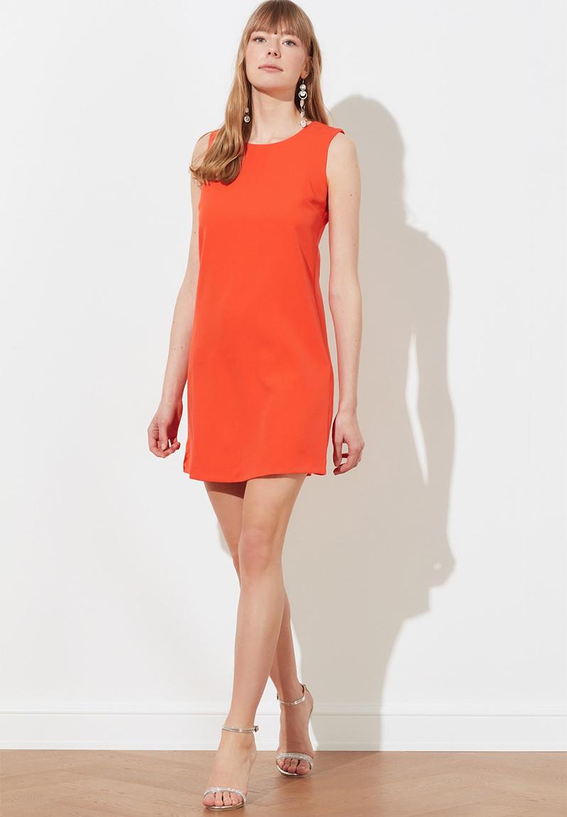 Sleeveless mini shift dress - orange