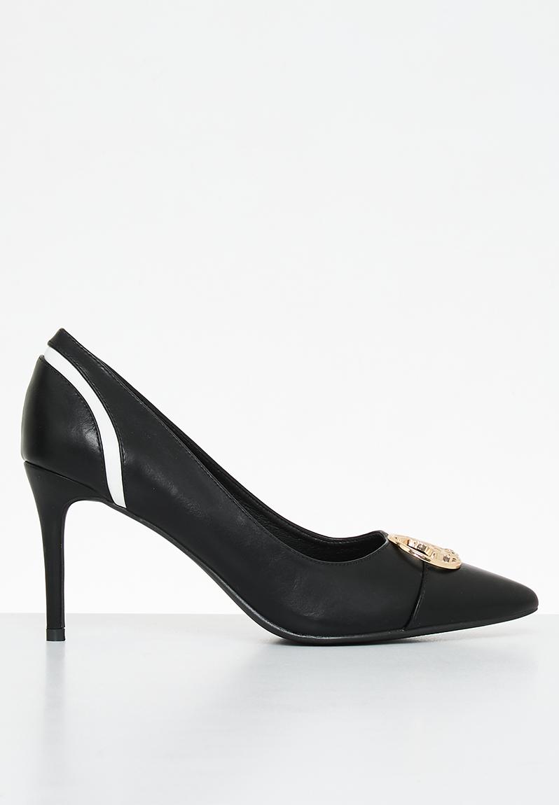 Toe Cap Circle Trim Pointy Stiletto - Black