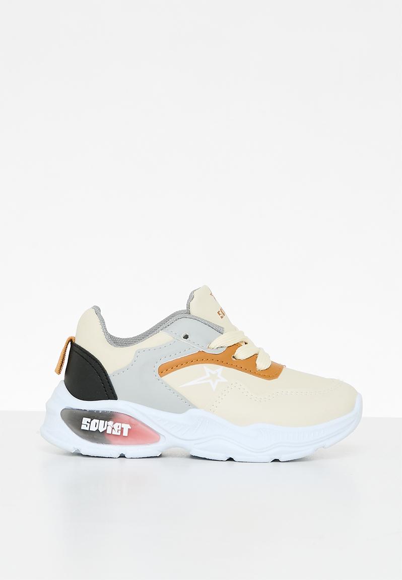 K kramer - beige
