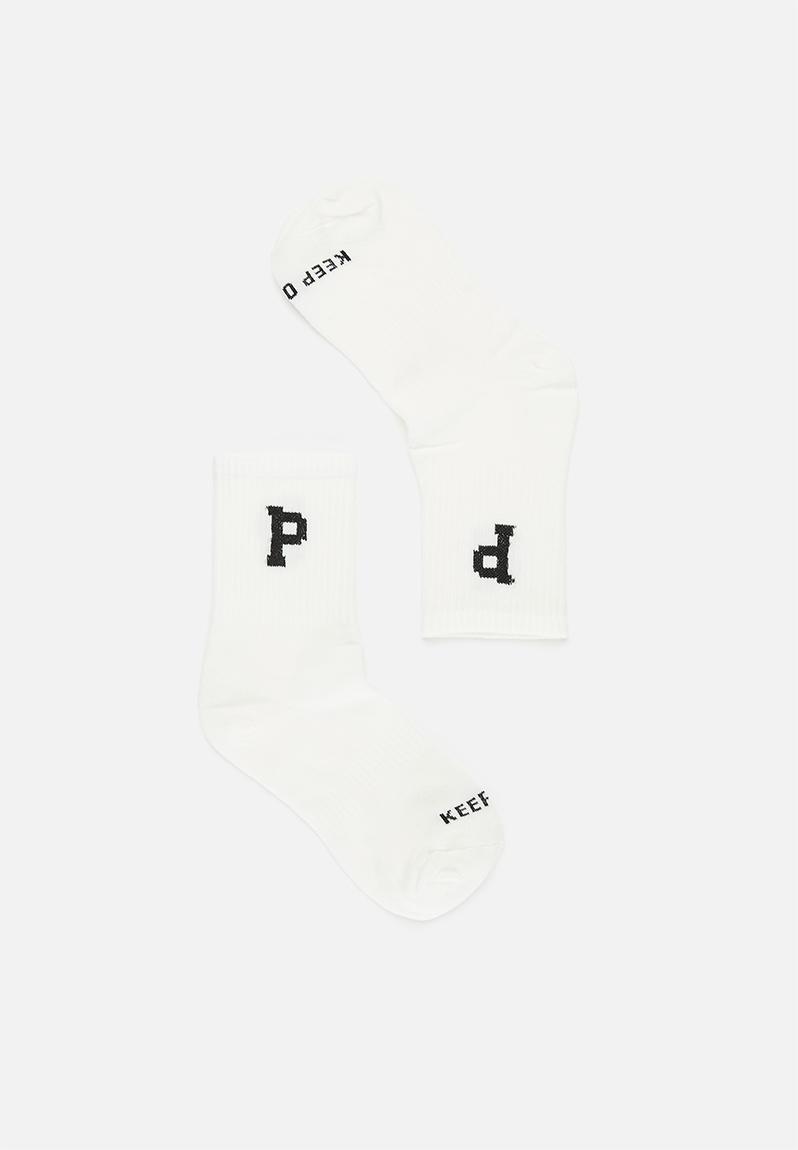 Alphabet P socks - white/black