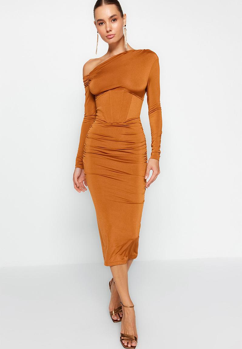 Elegant Evening Dress - Cinnamon