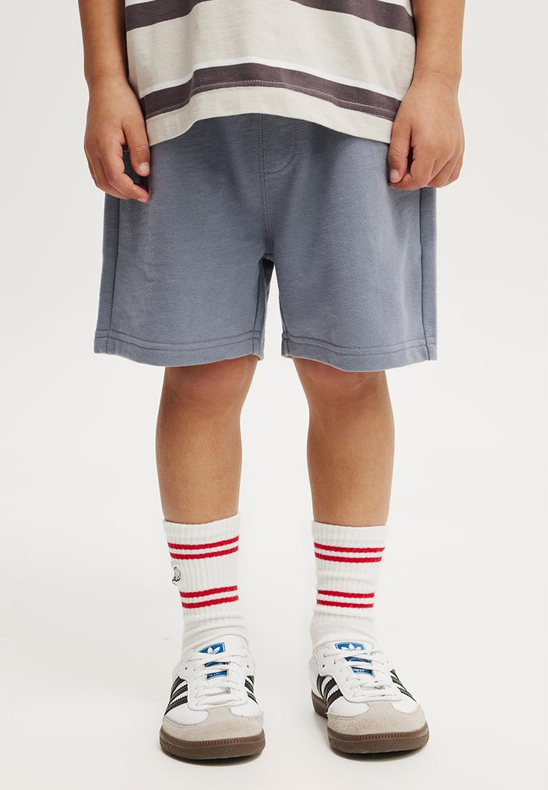 Henry slouch short - steel core