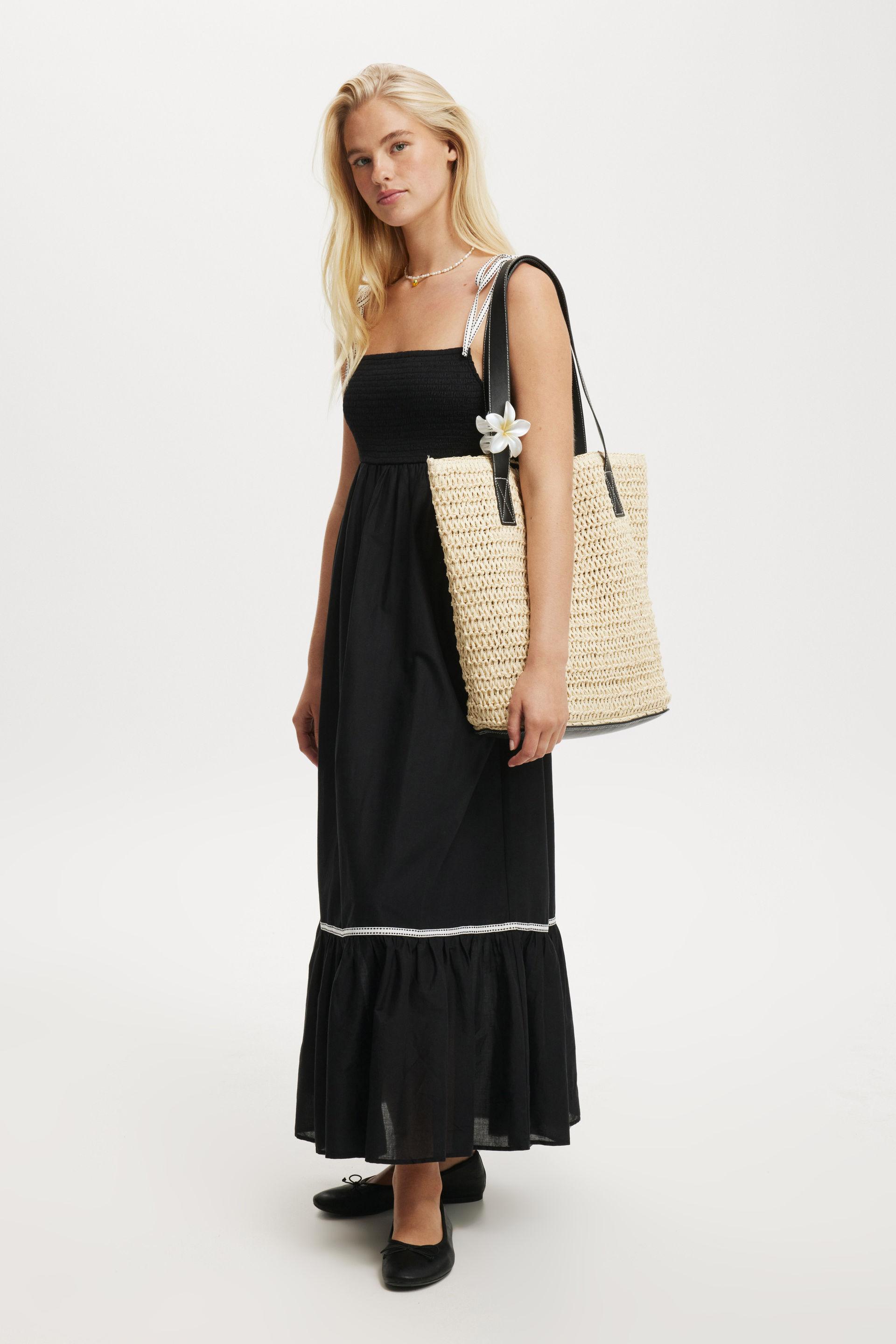 Karli Contrast Trim Maxi Dress-Black