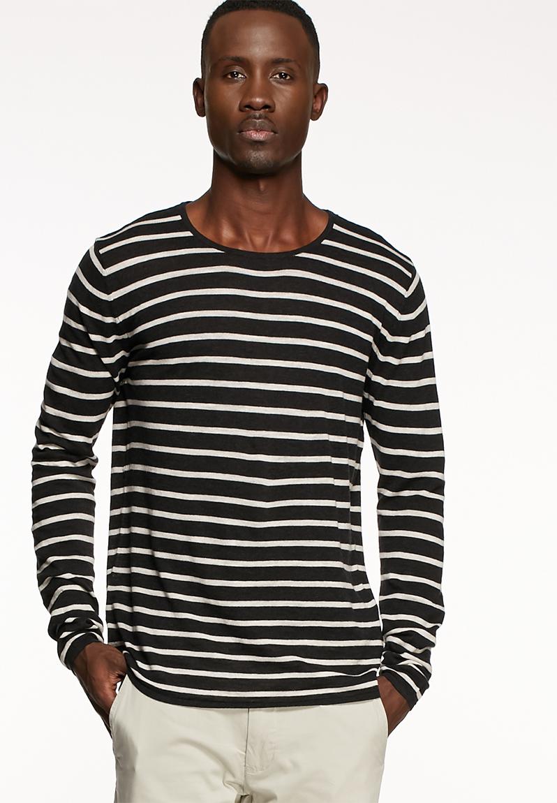 Delias knit - jet black